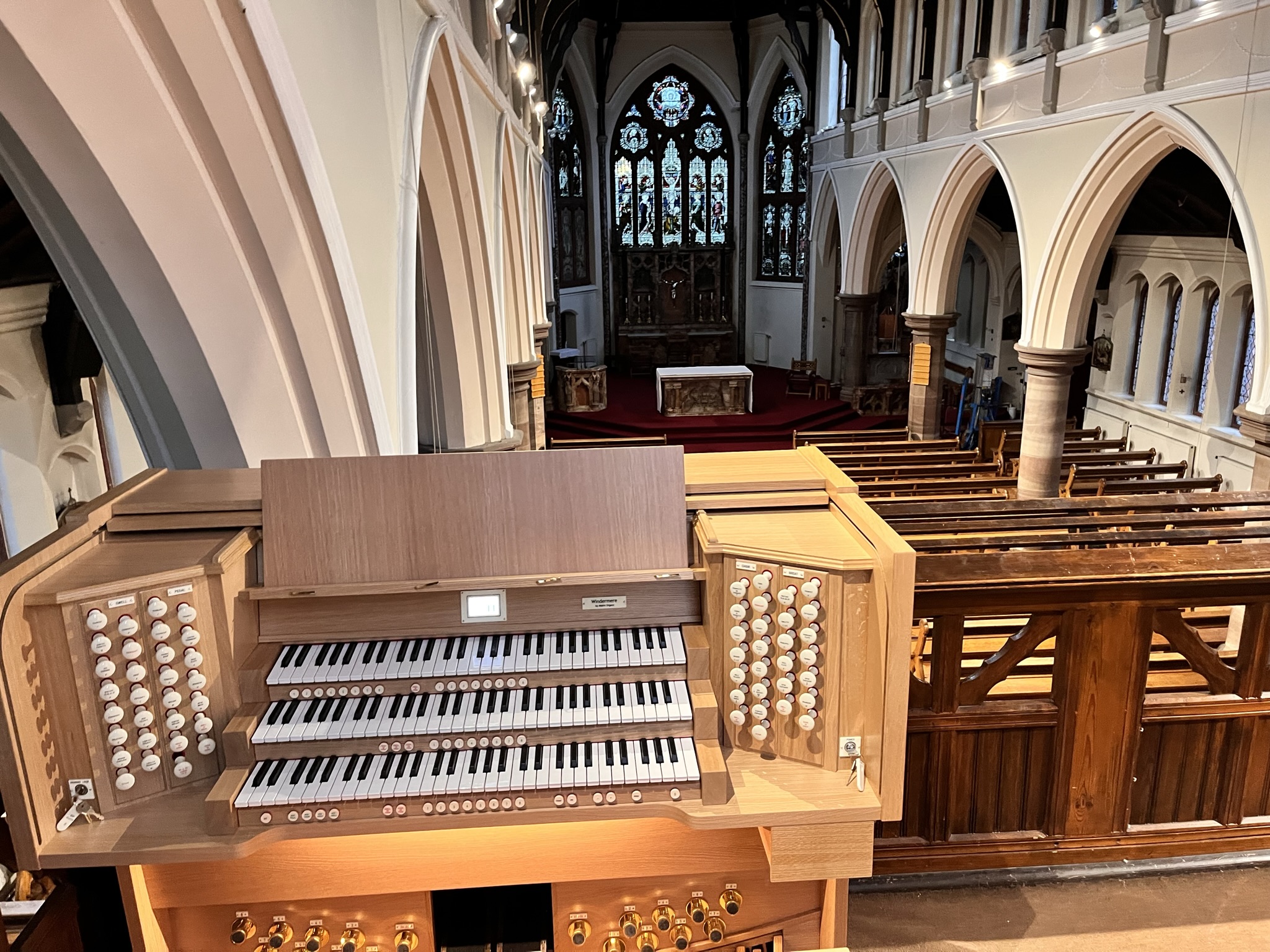 Stunning Makin Windermere Installation - Church Organ World