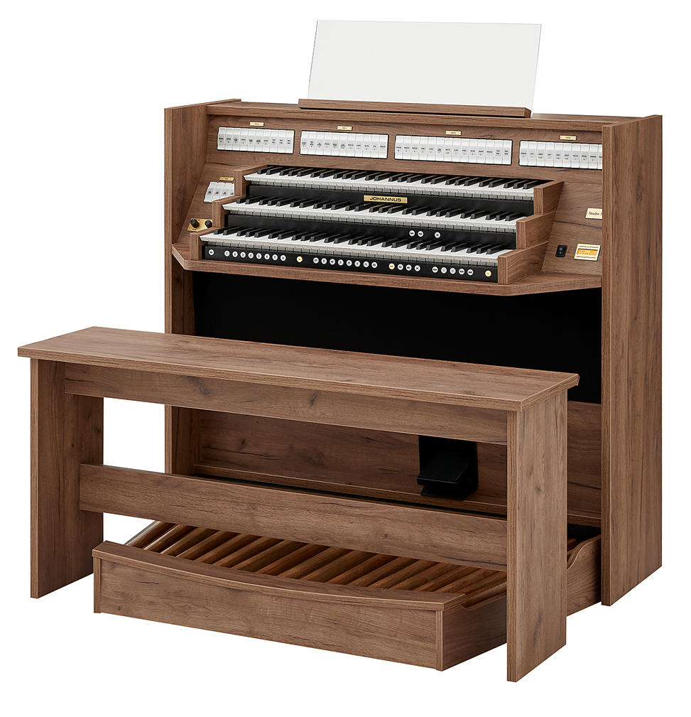 The Studio 370 Arrives - Church Organ World